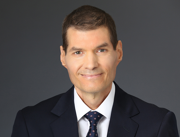 Mike Amundson – Medium