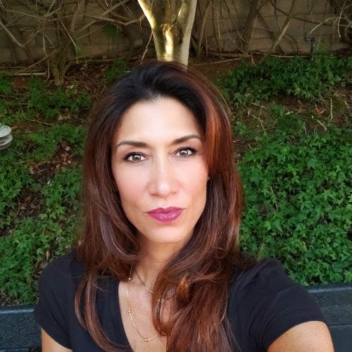 Hedieh Mirahmadi – Medium