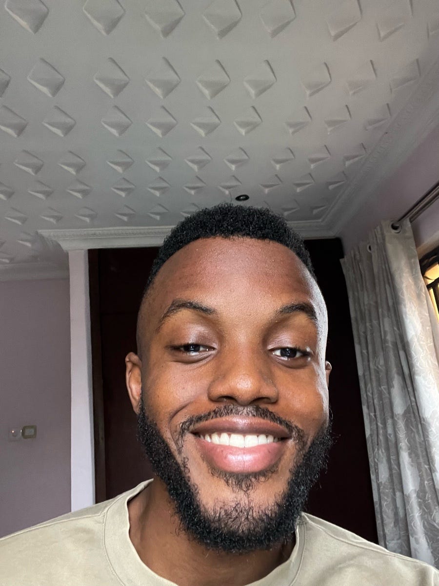 Tolu Iyanda Medium tolu-iyanda-medium