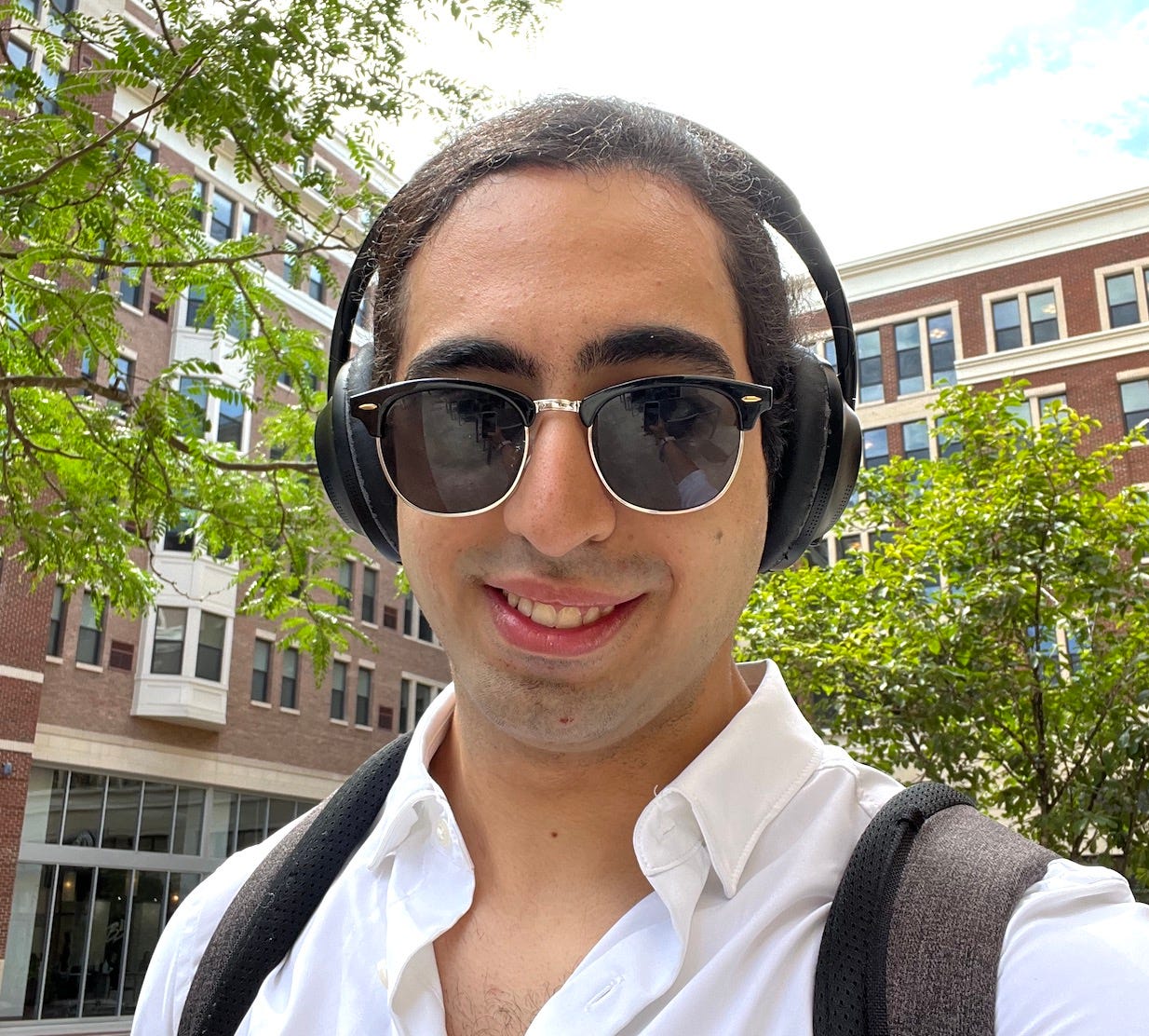 Amir Hossein Daraie – Medium