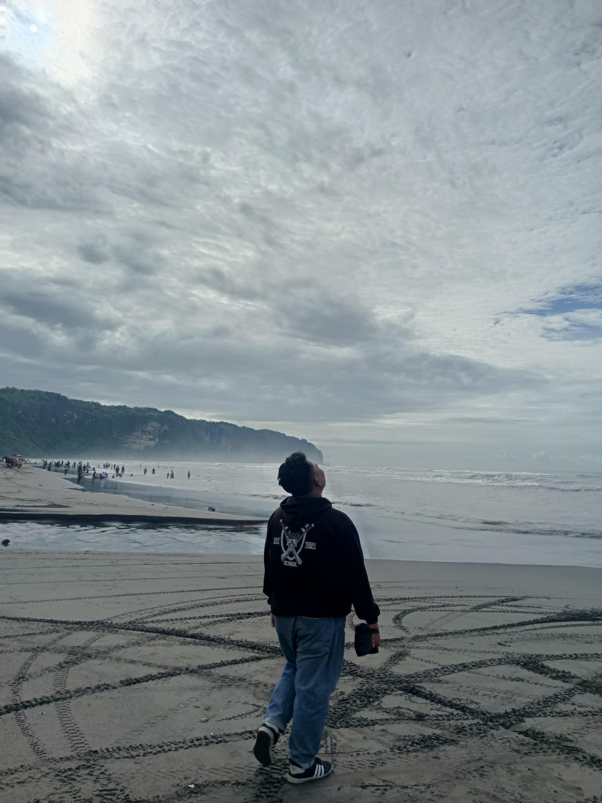Dewan Dwi Prasetya – Medium