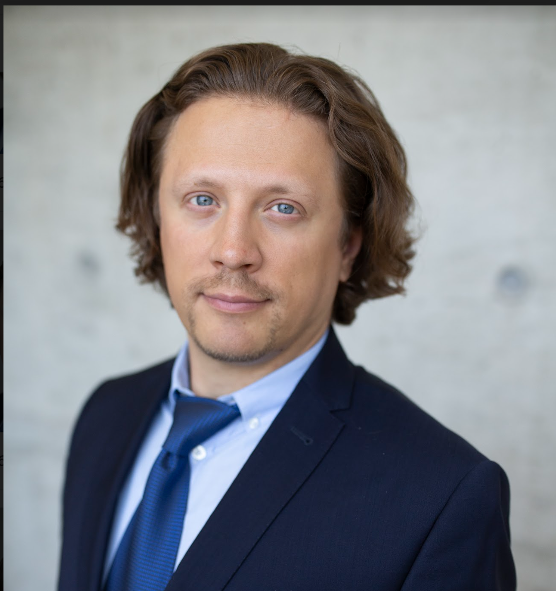 Artem Taranenko – Medium