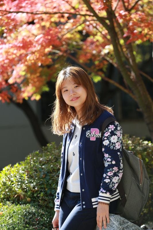 Leah Han – Medium
