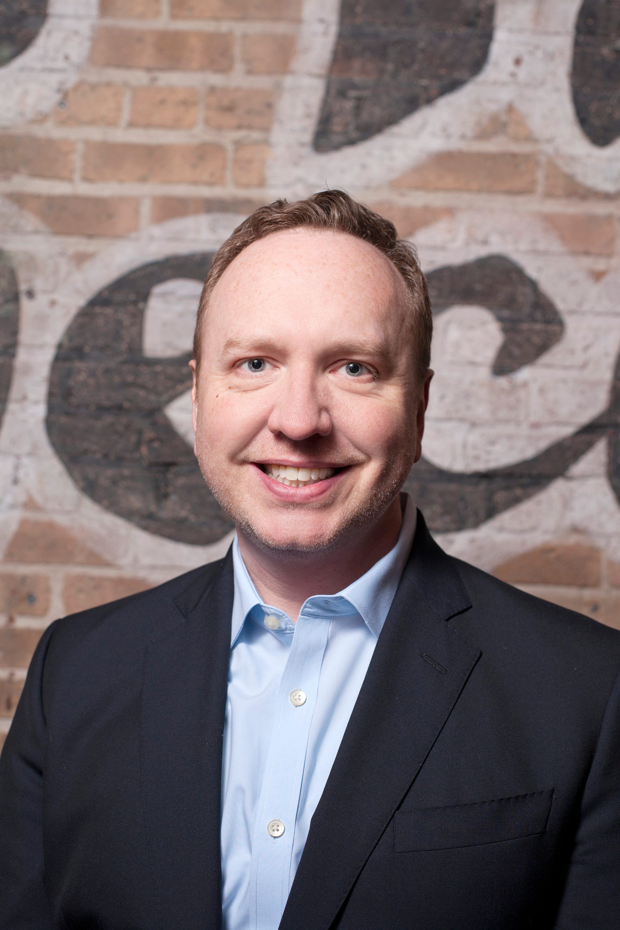 Sandy Marshall – Medium