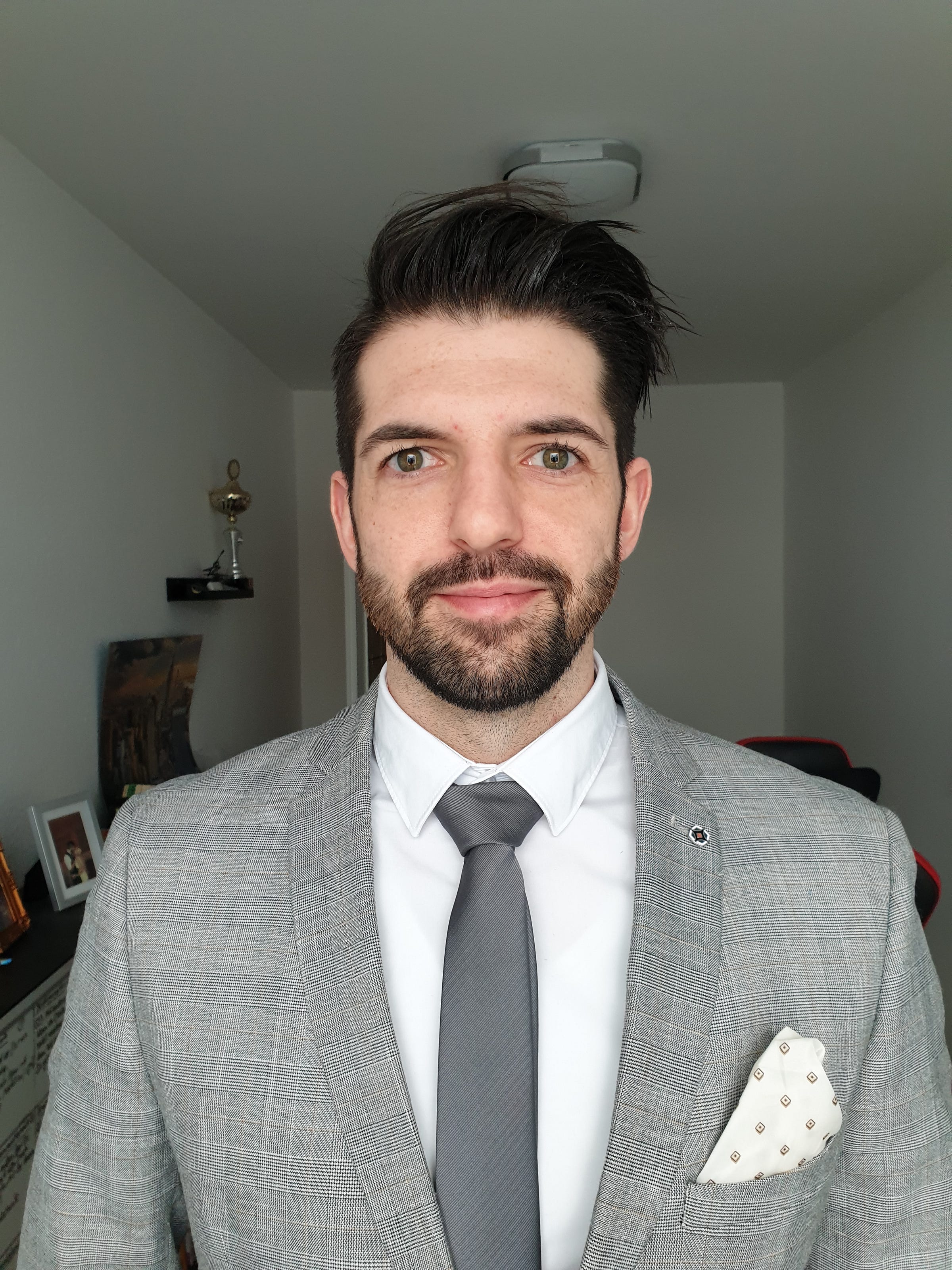 Daniel Juergens – Medium