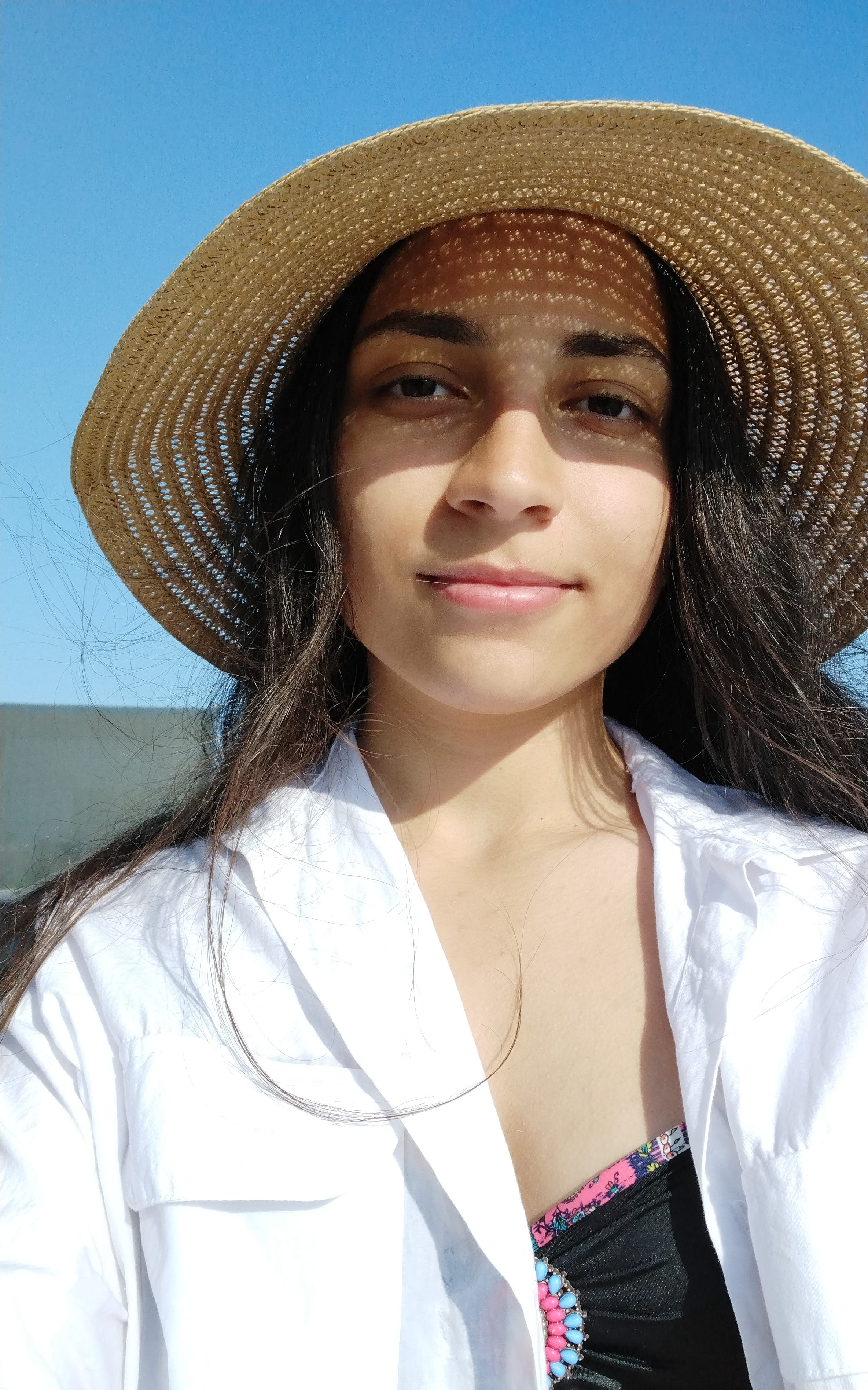 Nuray G. – Medium