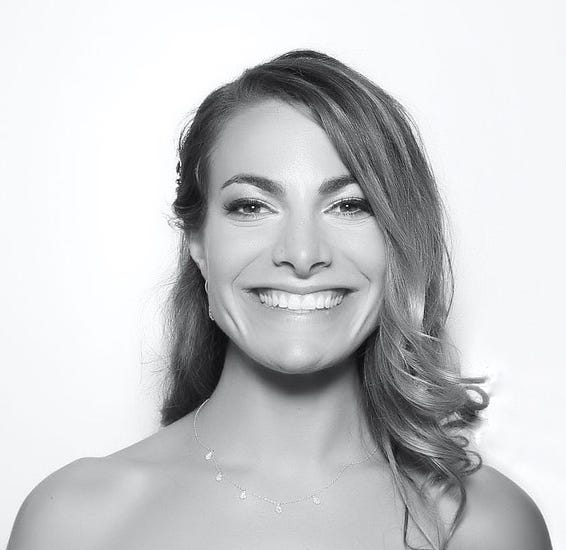 Amanda Simpson – Medium