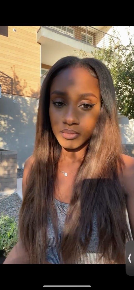 Aïda Touré – Medium