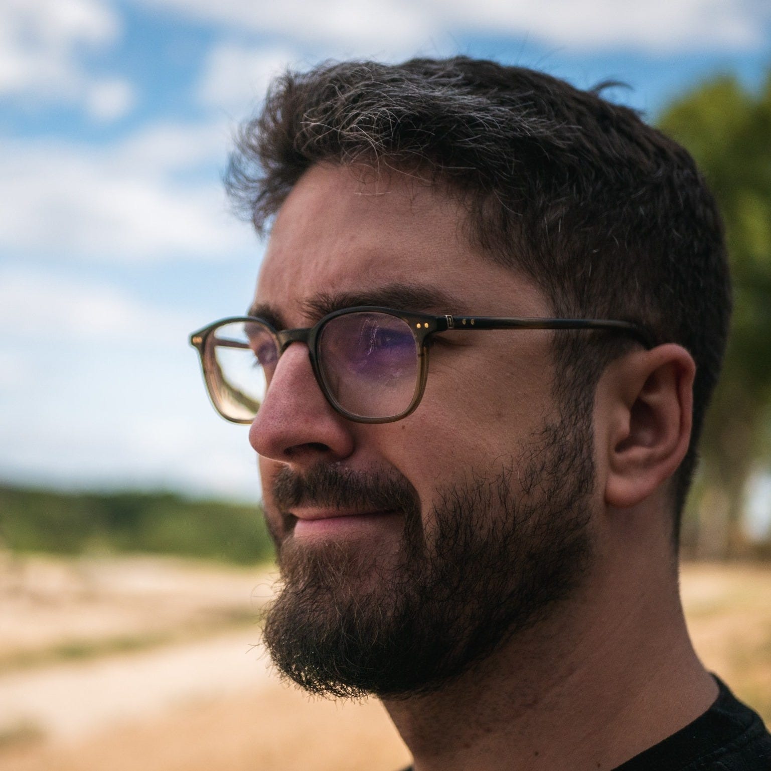 Eric Tron – Medium