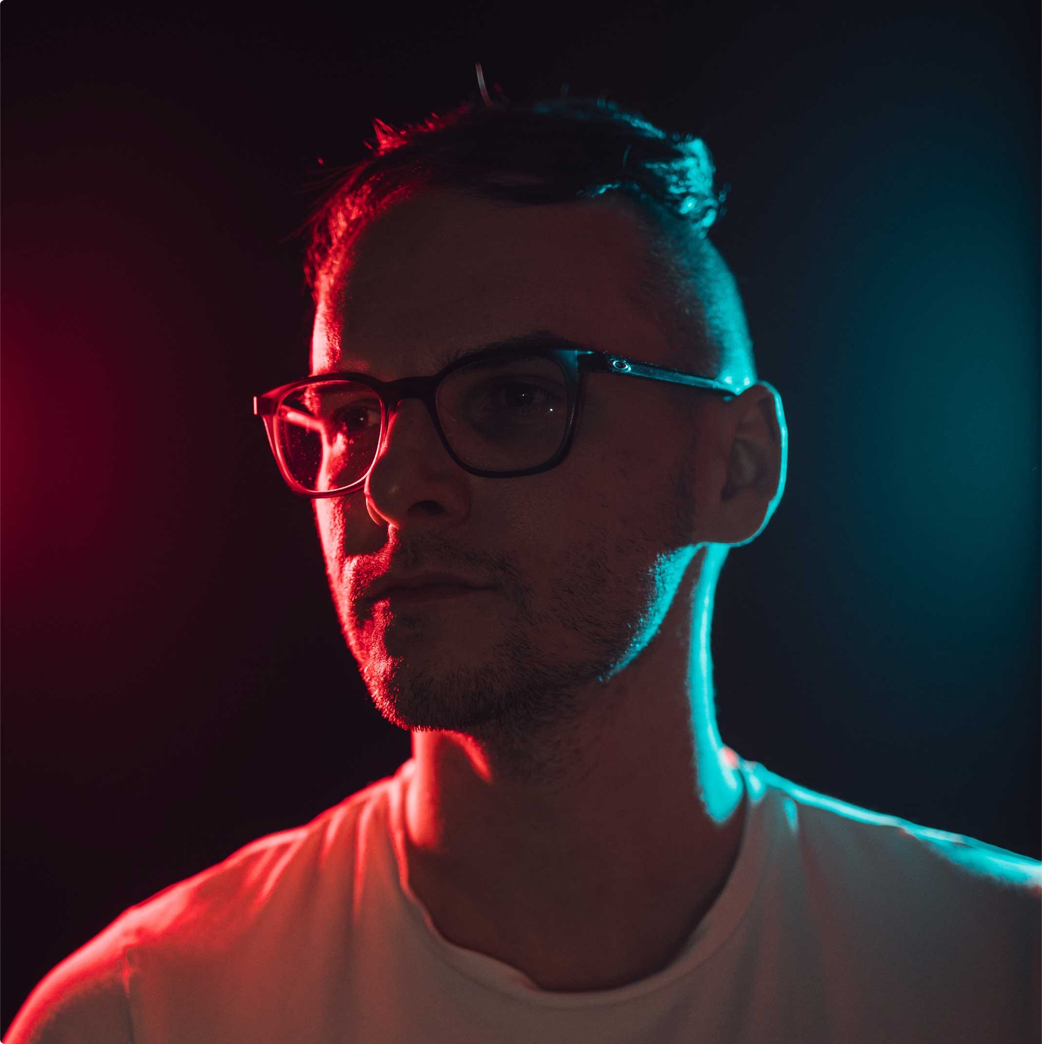 Lukas Kus – Medium