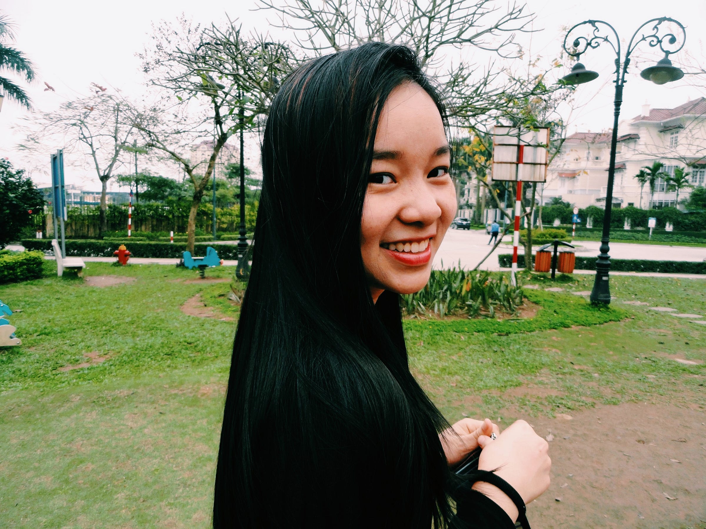 Mia Nguyen – Medium