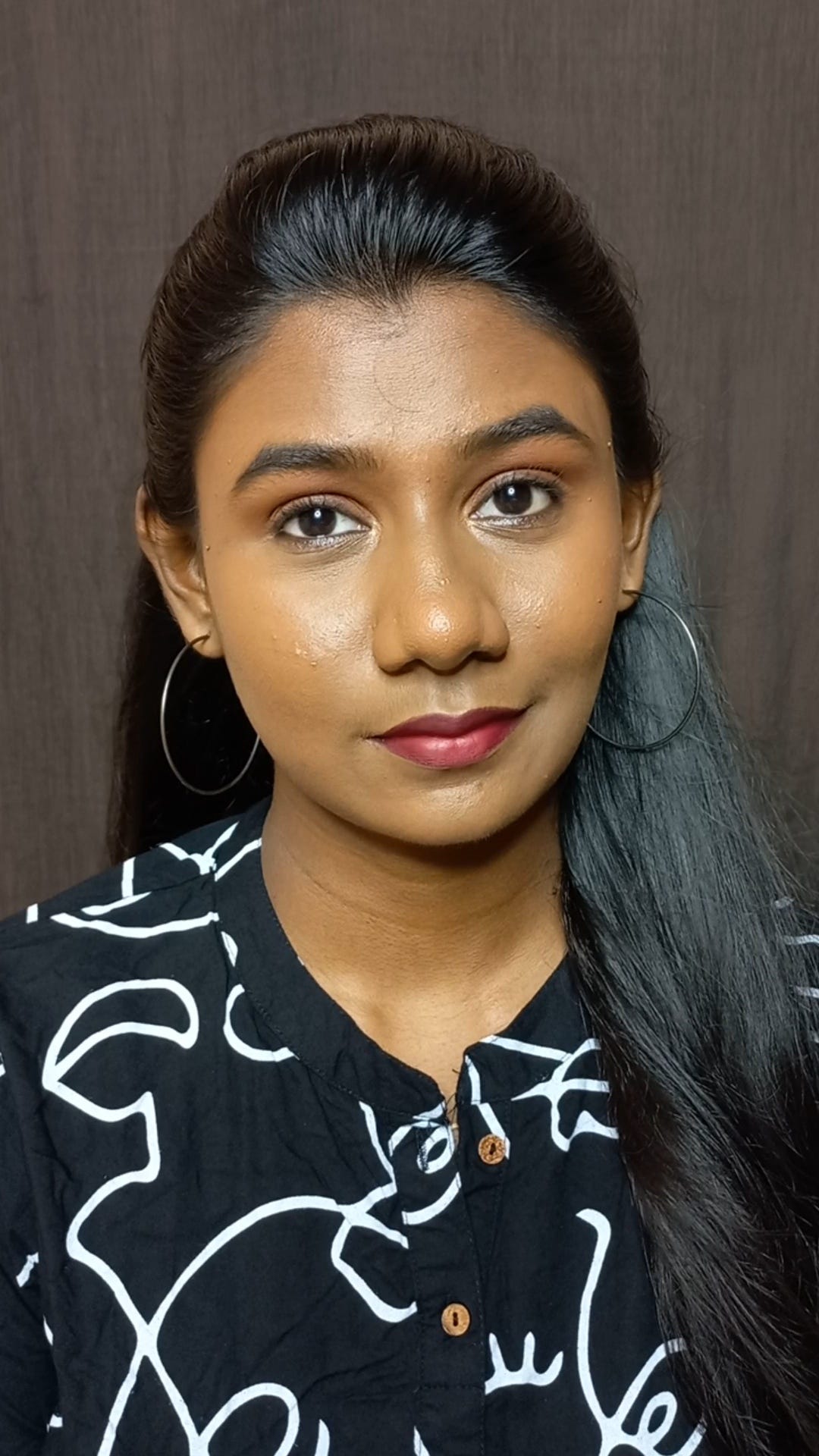 Soundariya Ravi Shankar – Medium