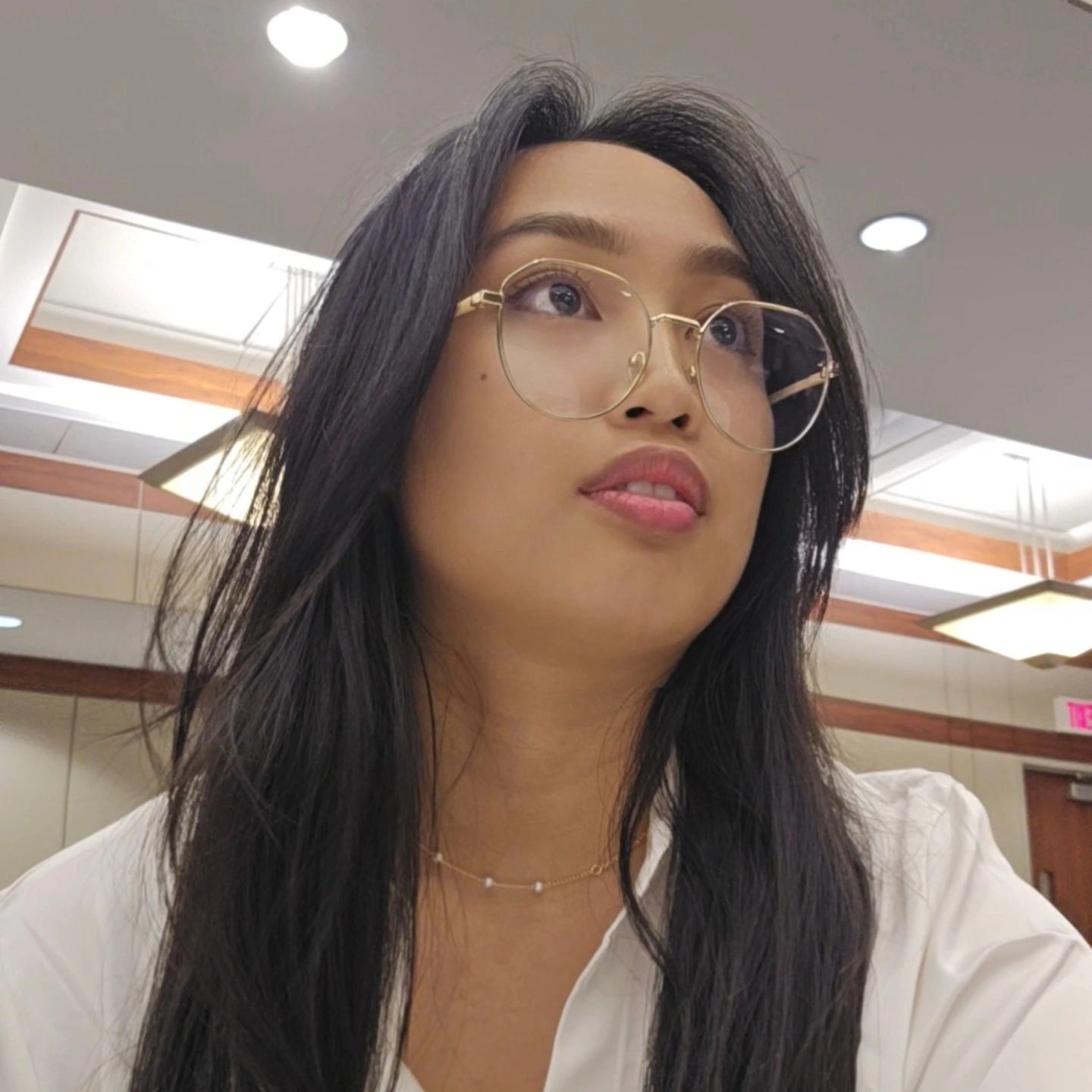Lalain Aquino – Medium