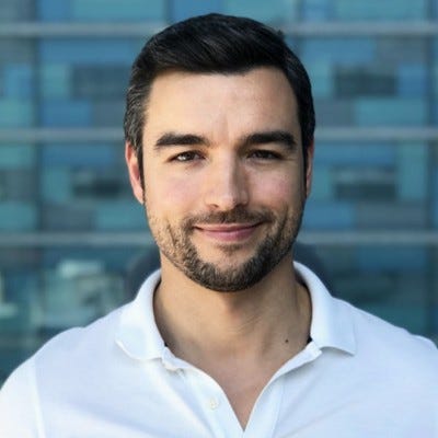 Rafael Pinto – Medium