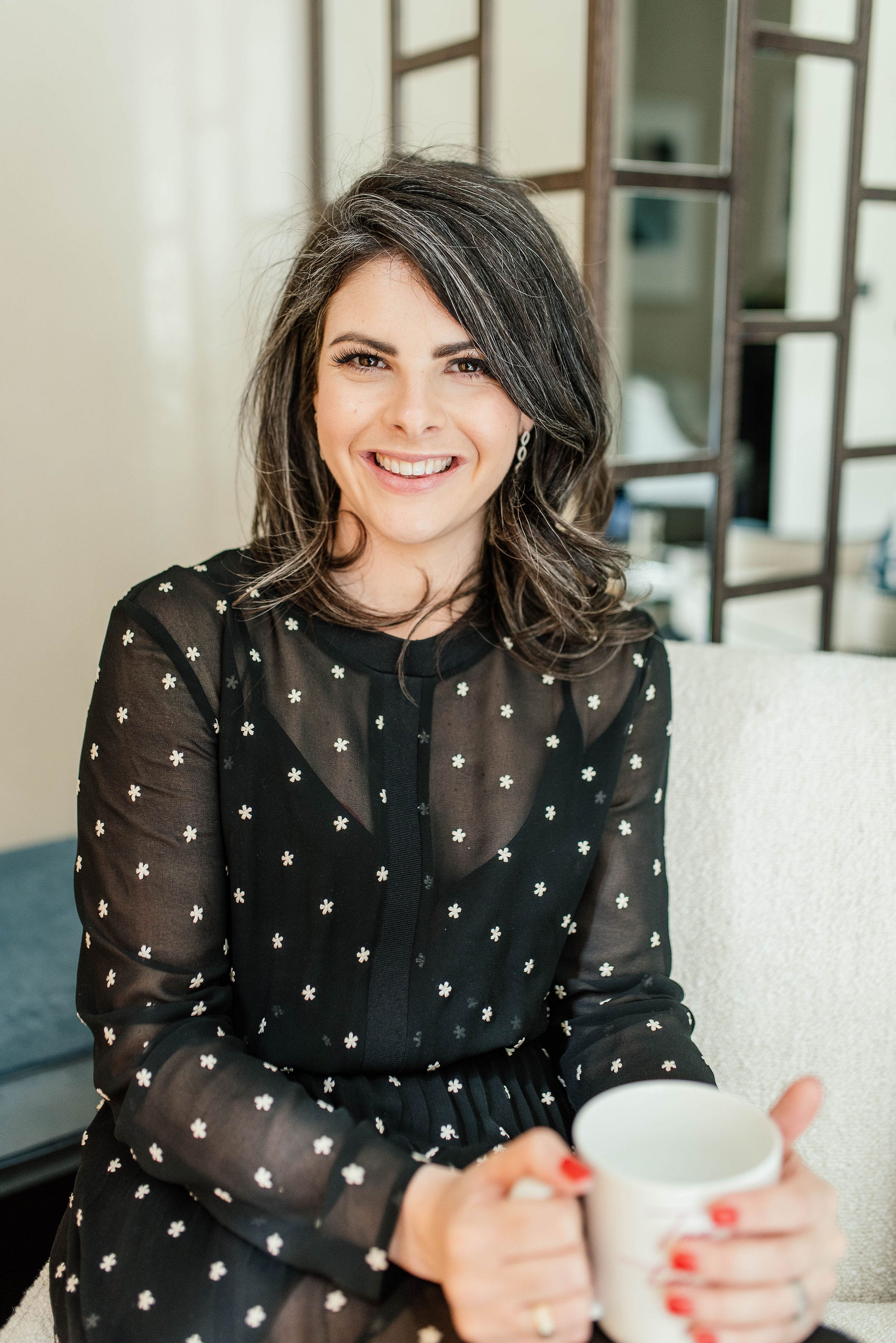 About – Sophie Thorne – Medium