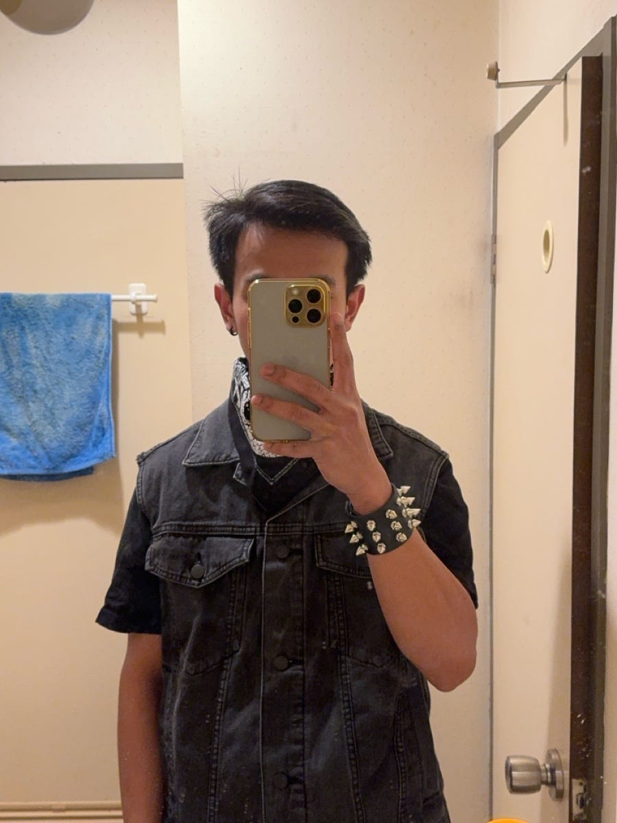 Rio Setiawan – Medium