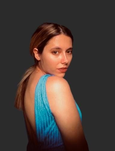Malu Buono. – Medium