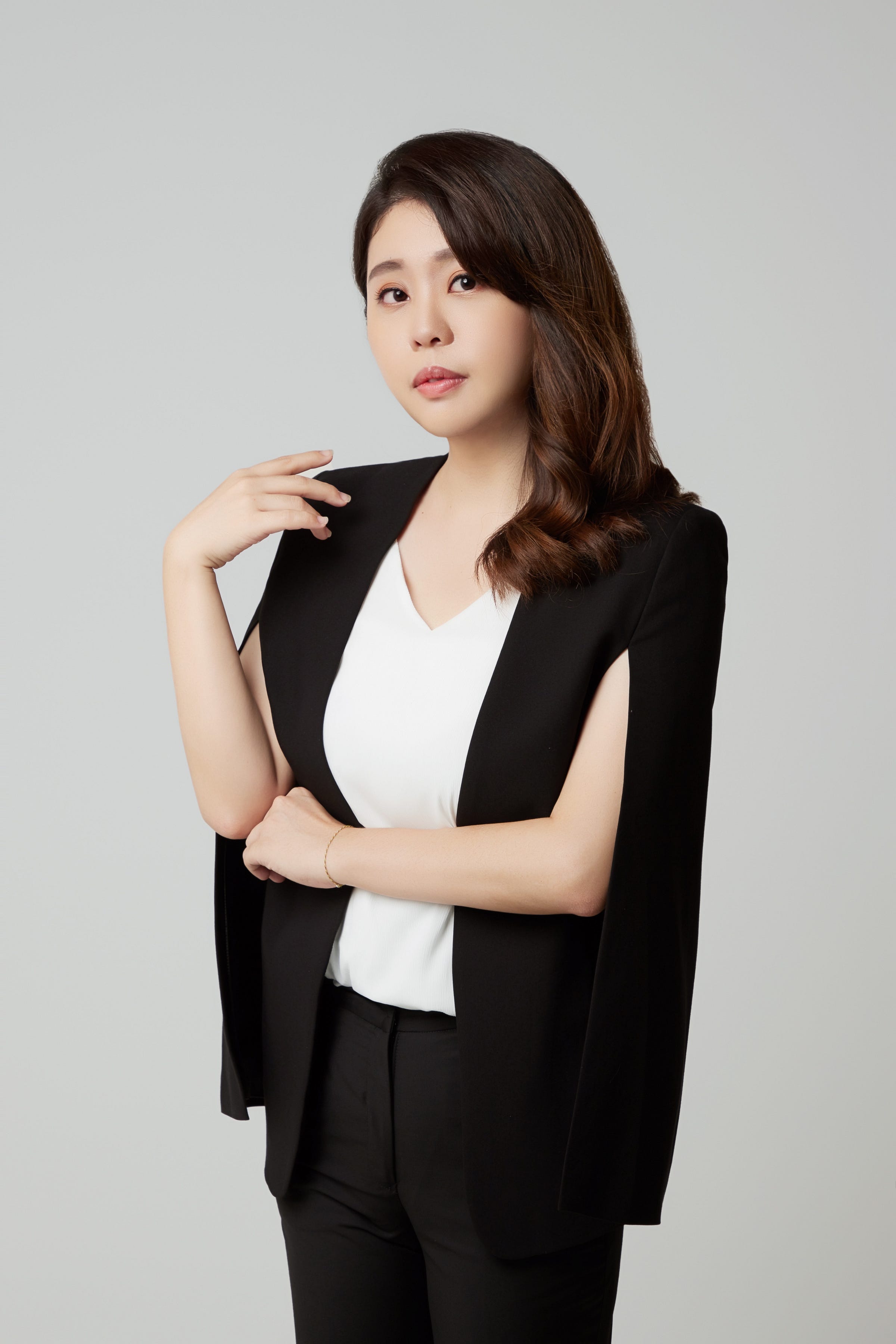 Ms. Shirley – Medium