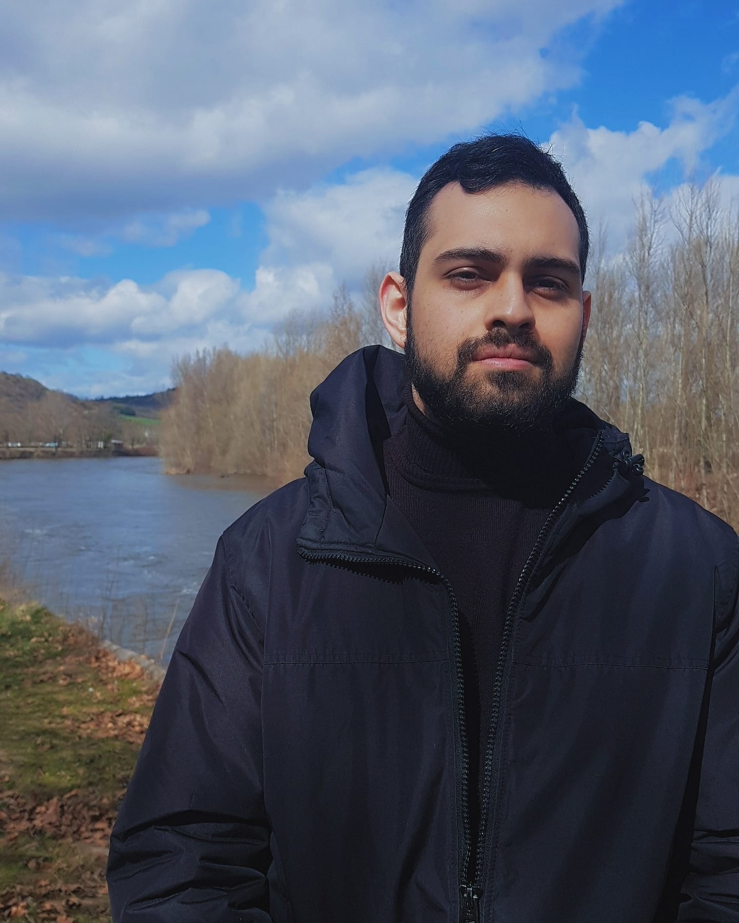 Adel Dennaoui – Medium