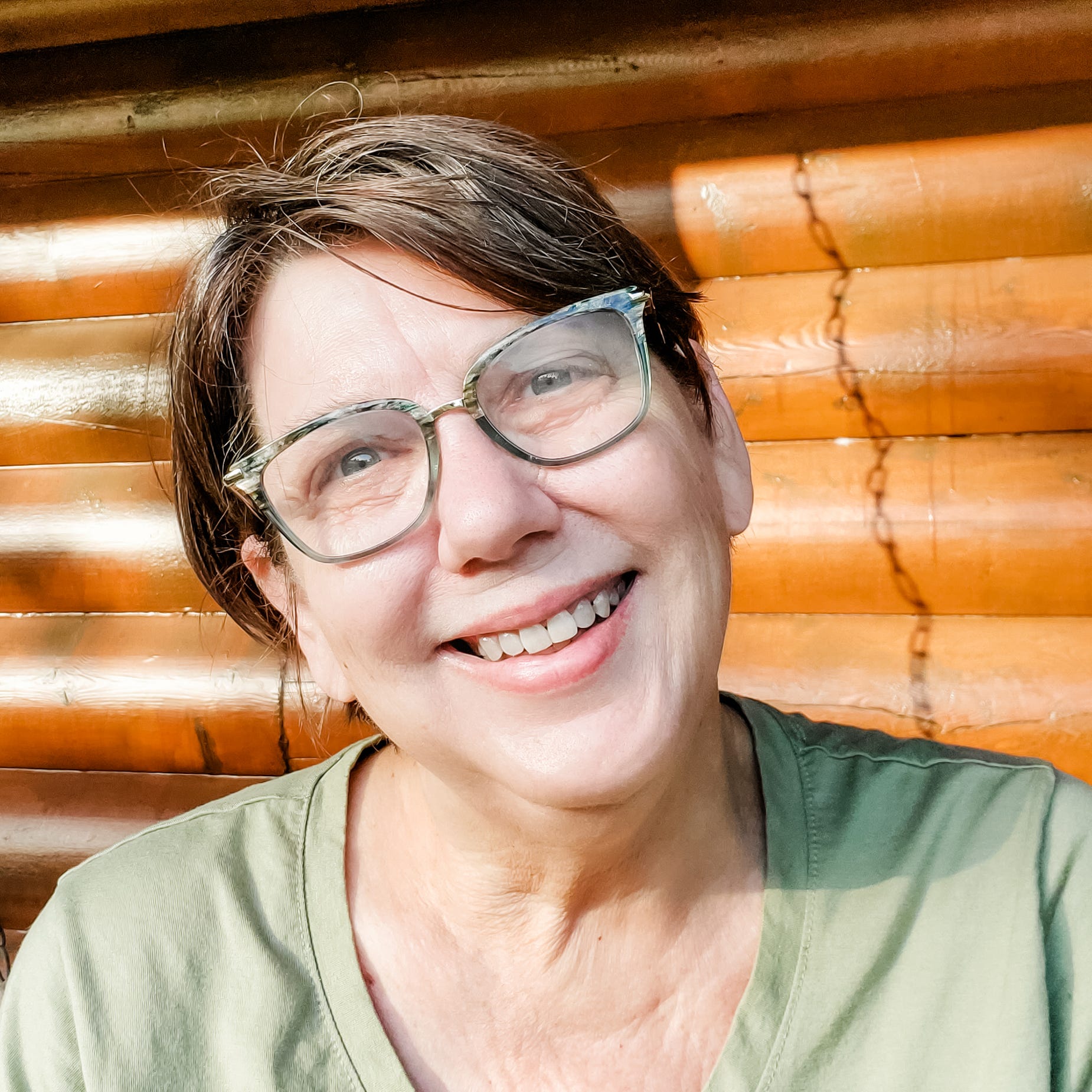 Susan Svec – Medium