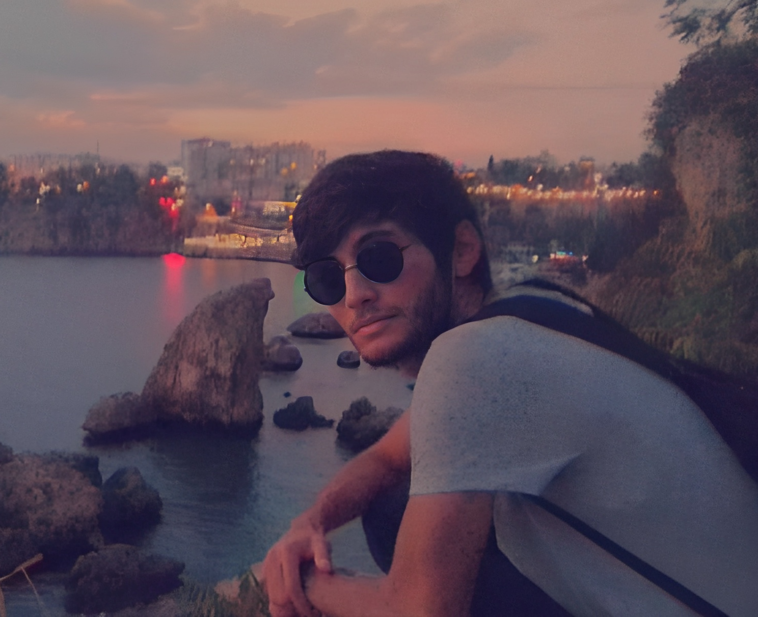 Hasan Aslan Music – Medium