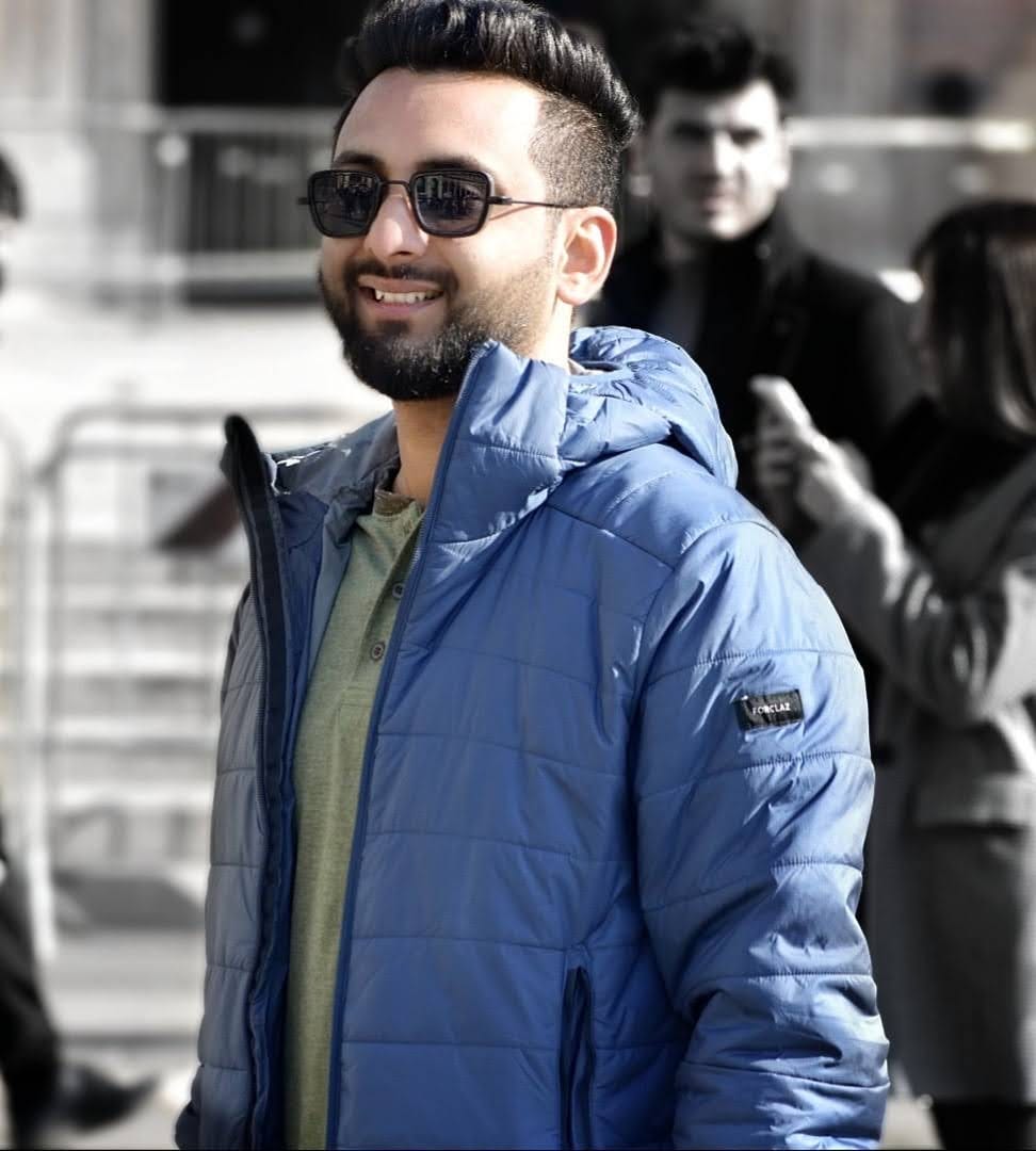 Chakit Arora – Medium