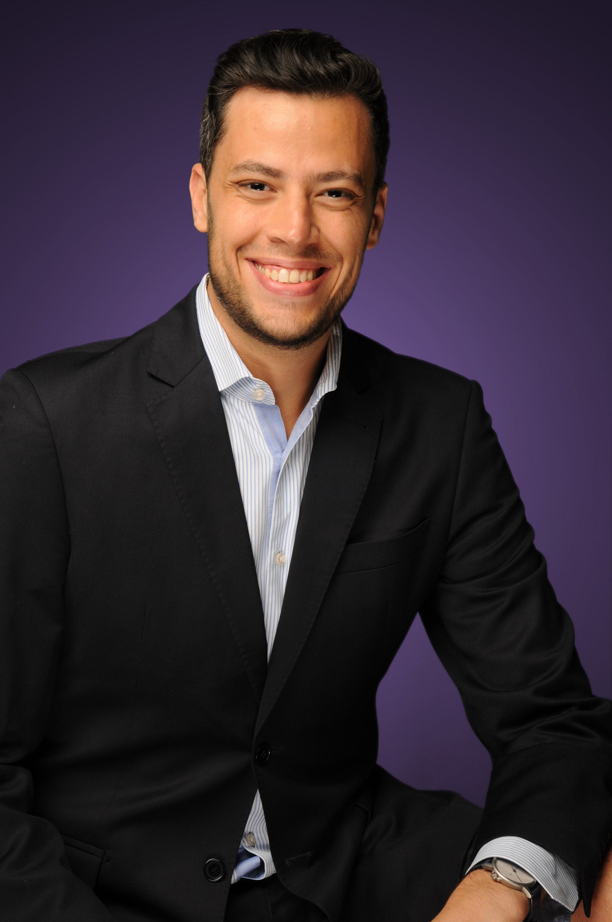 Fernando Hazzan – Medium