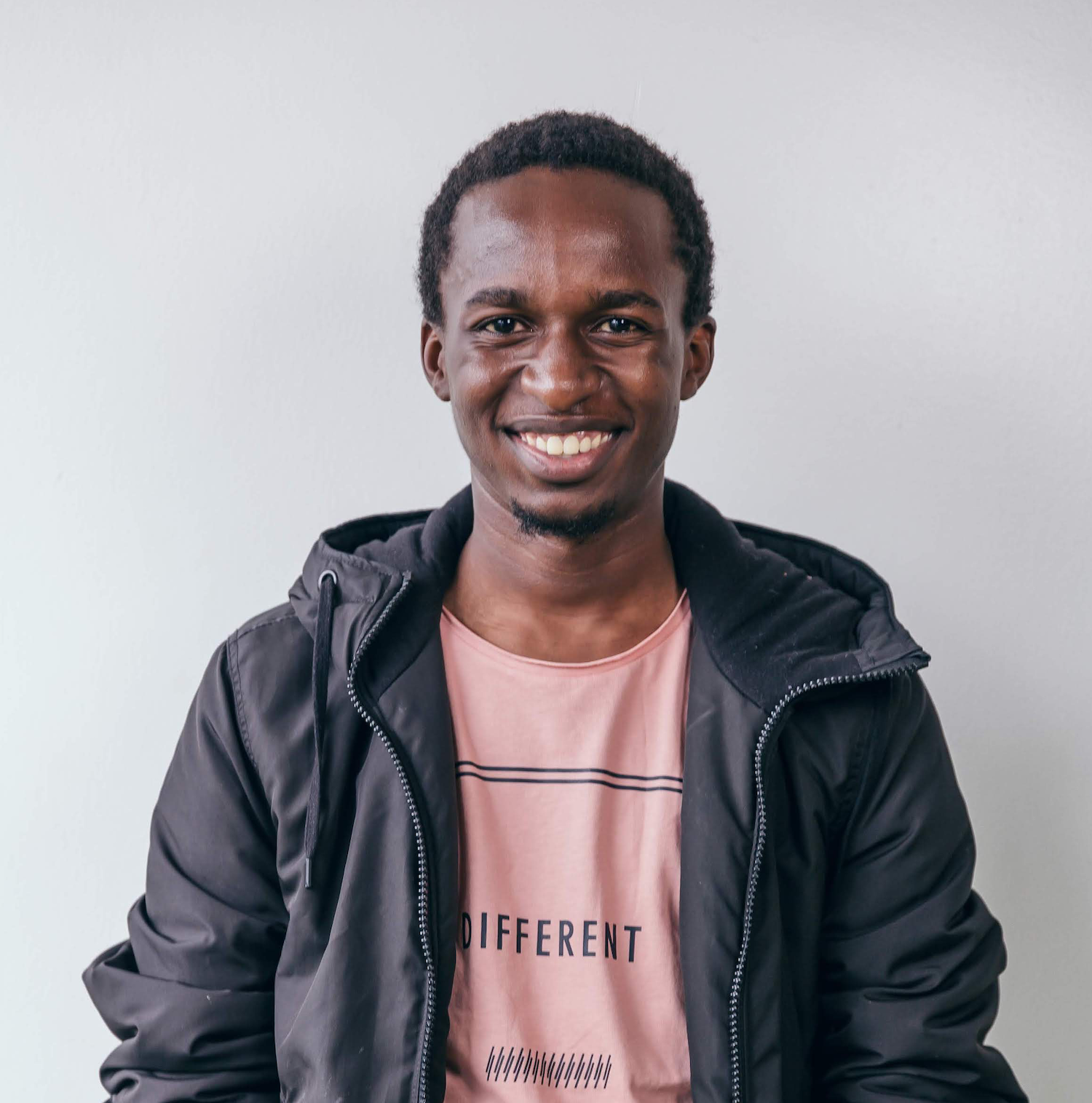 Brian Mosigisi – Medium