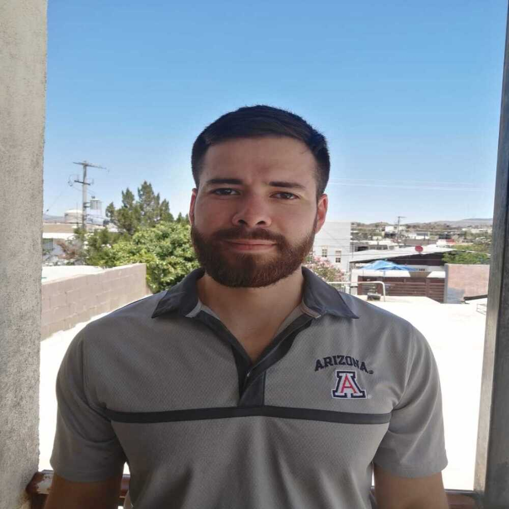 Jesus Esquer – Medium