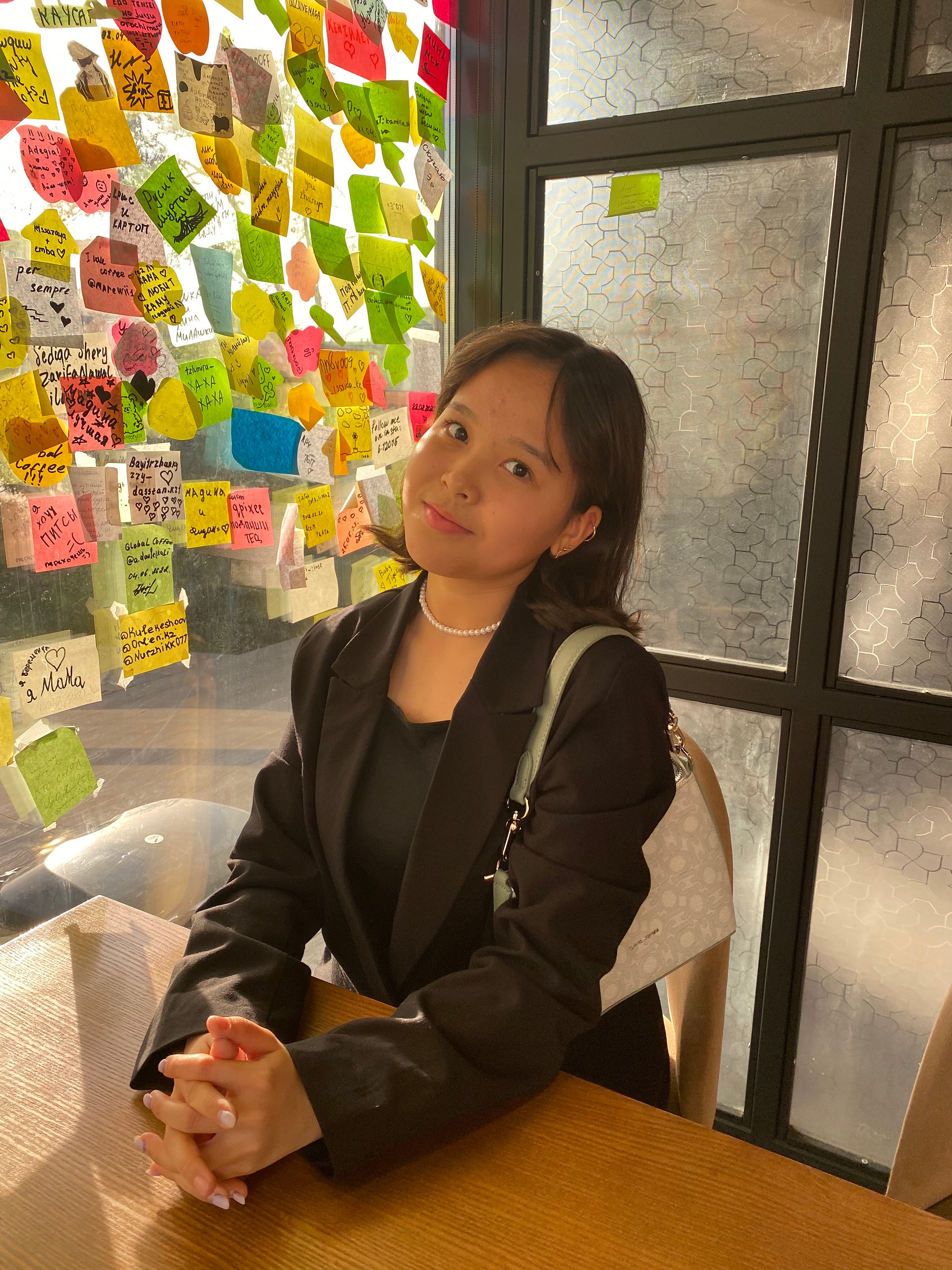Aida T. – Medium