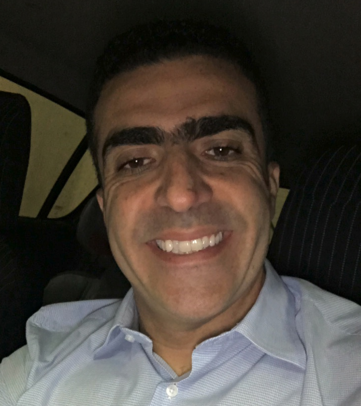 Humberto Mossri de Almeida – Medium