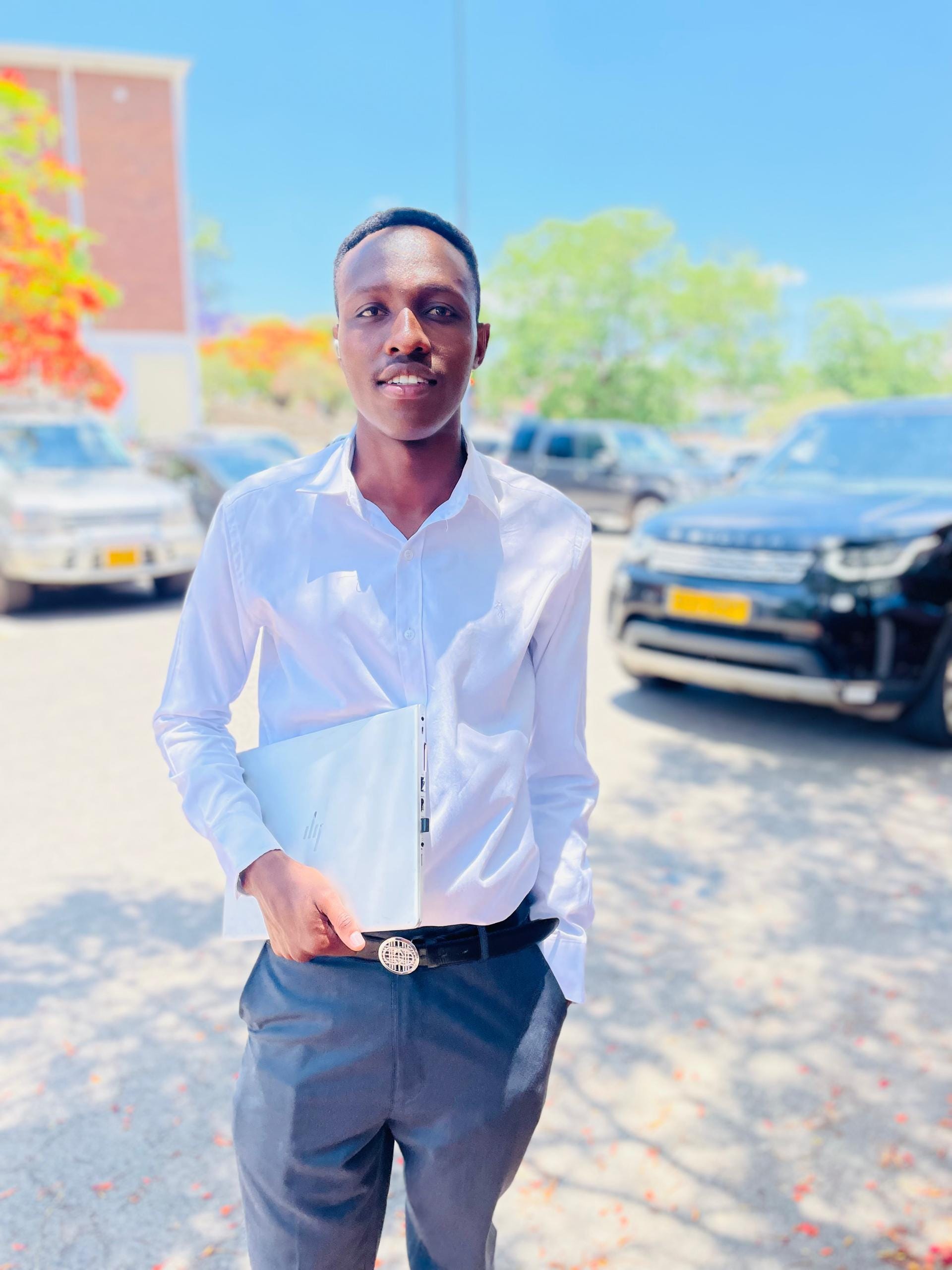 Tinotenda Jecha – Medium