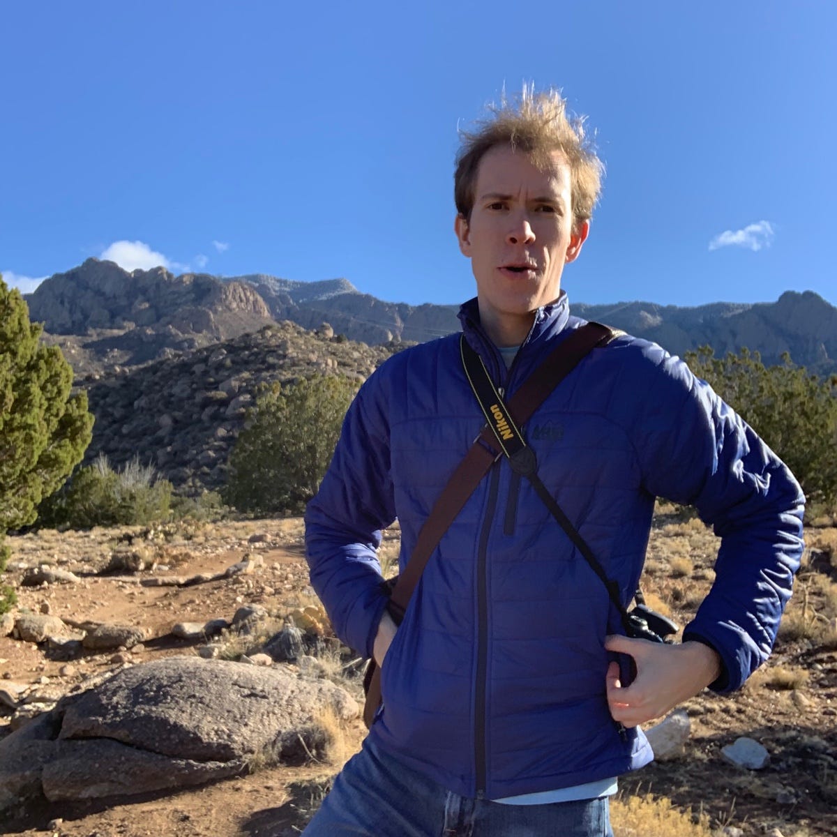 Amos Hayes – Medium