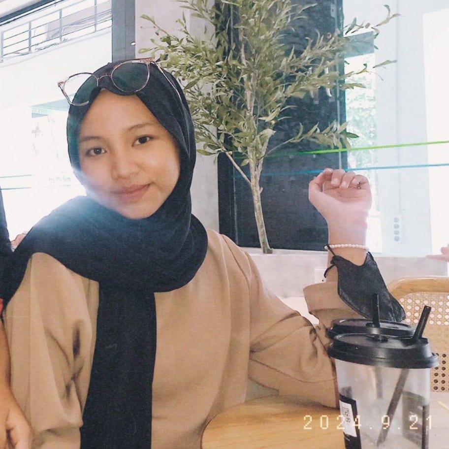 Silfia Tri Indar Sari – Medium