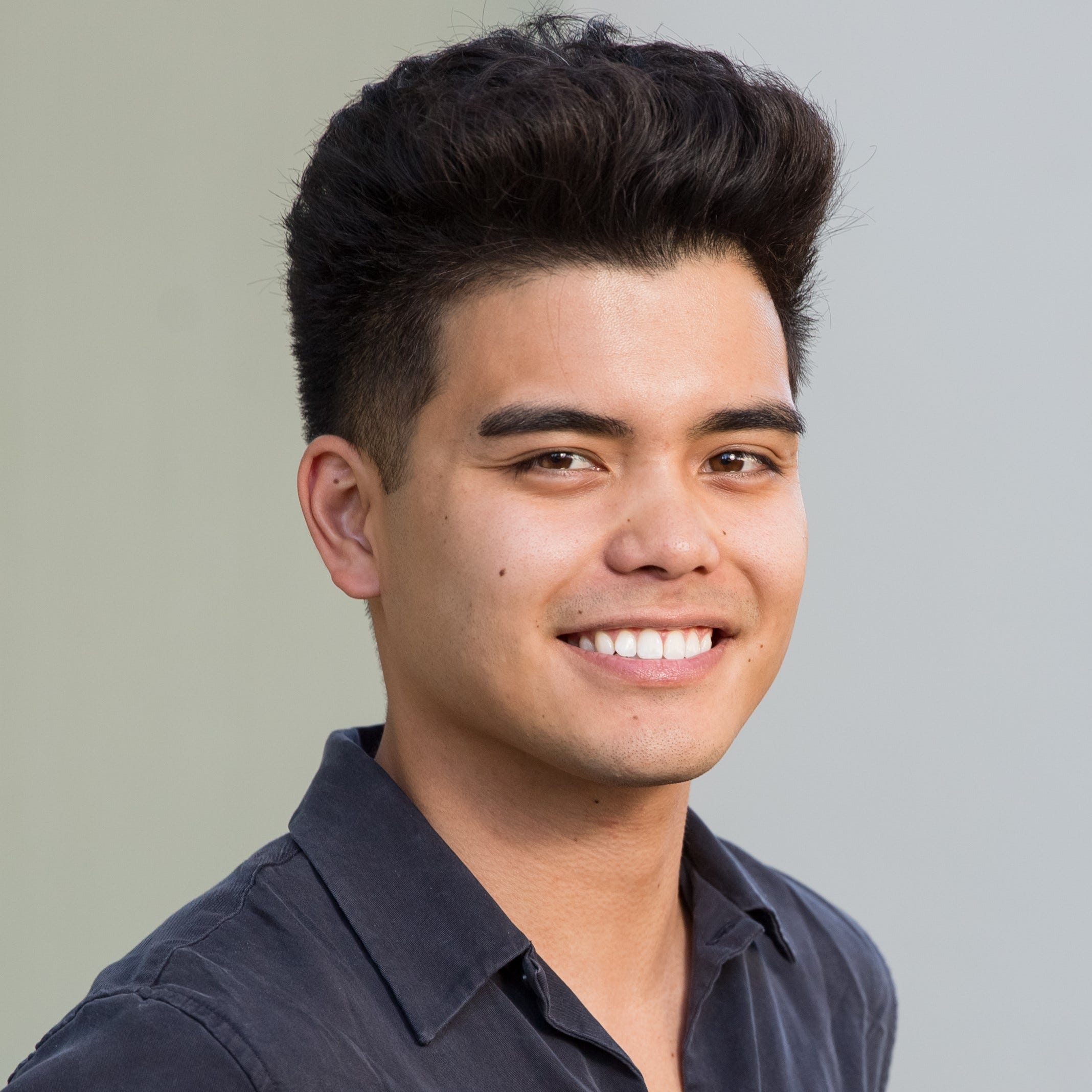 Christian Pascual – Medium
