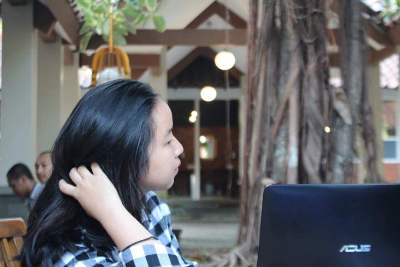 Melissa Angelina Putri – Medium