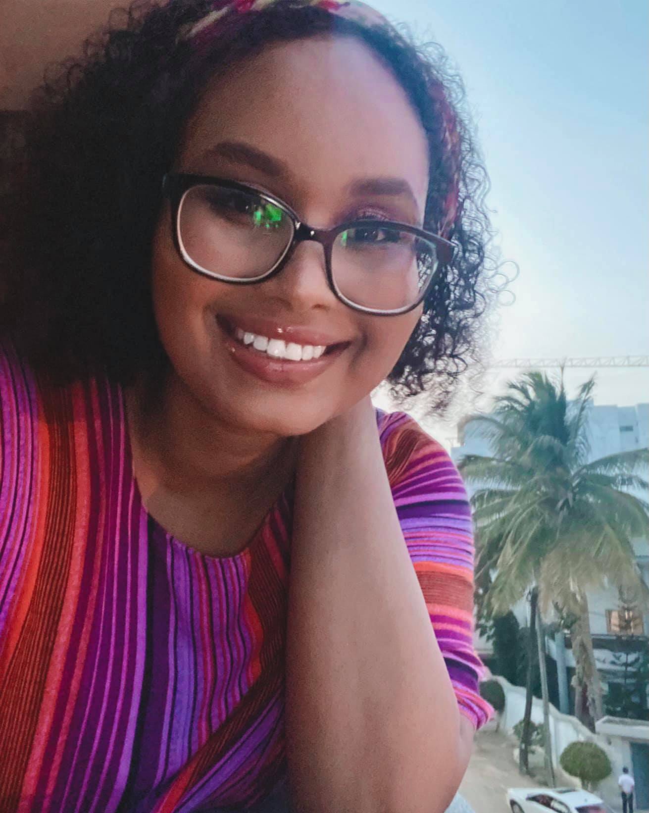 Amal Sabrie – Medium