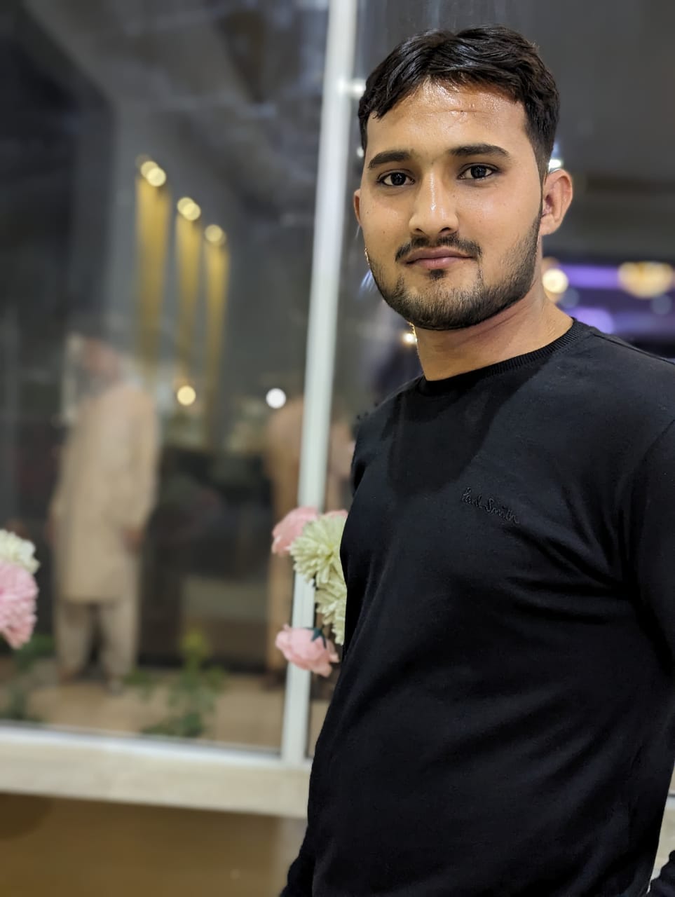 Hafeez ur rehman – Medium