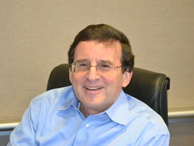 Jerry Golden – Medium