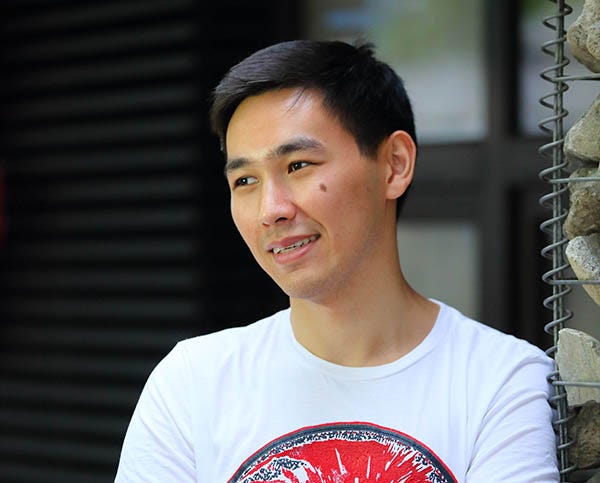 Ilyas Assainov – Medium