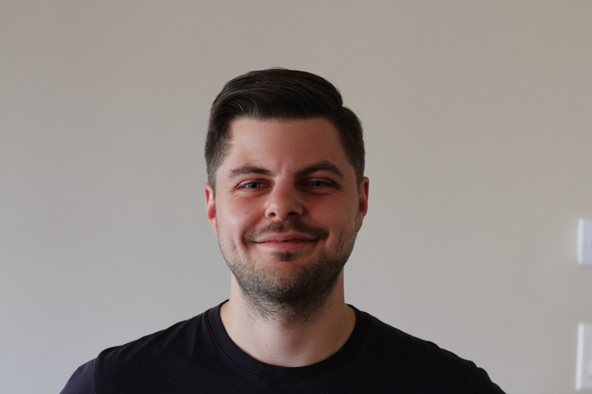 Adrian Del Balso – Medium