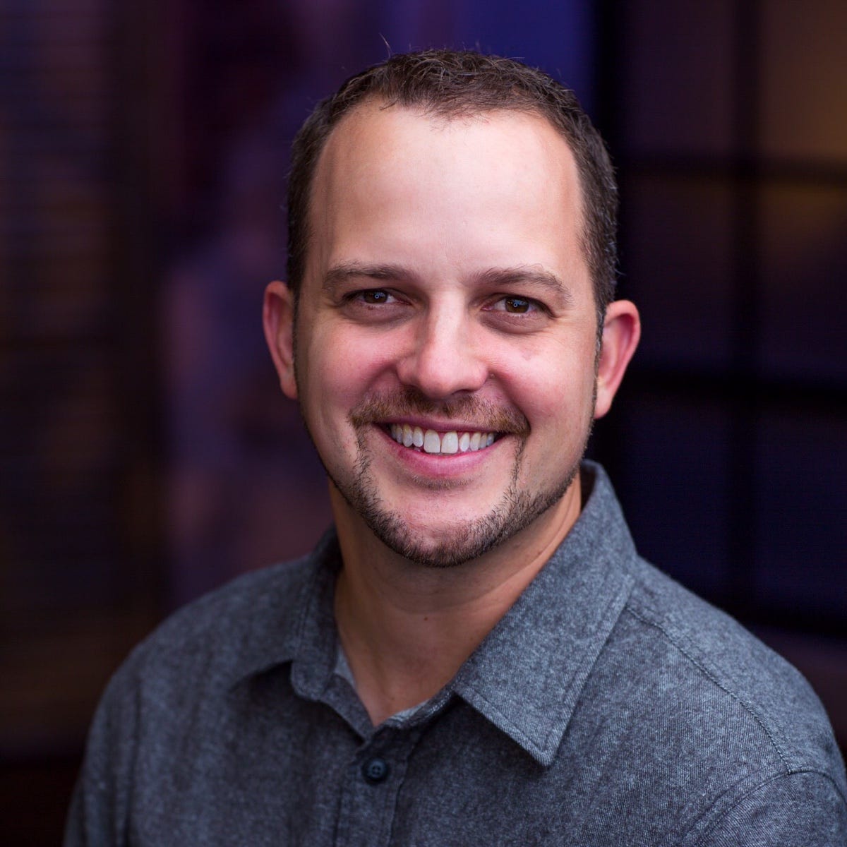 Greg Gackle – Medium