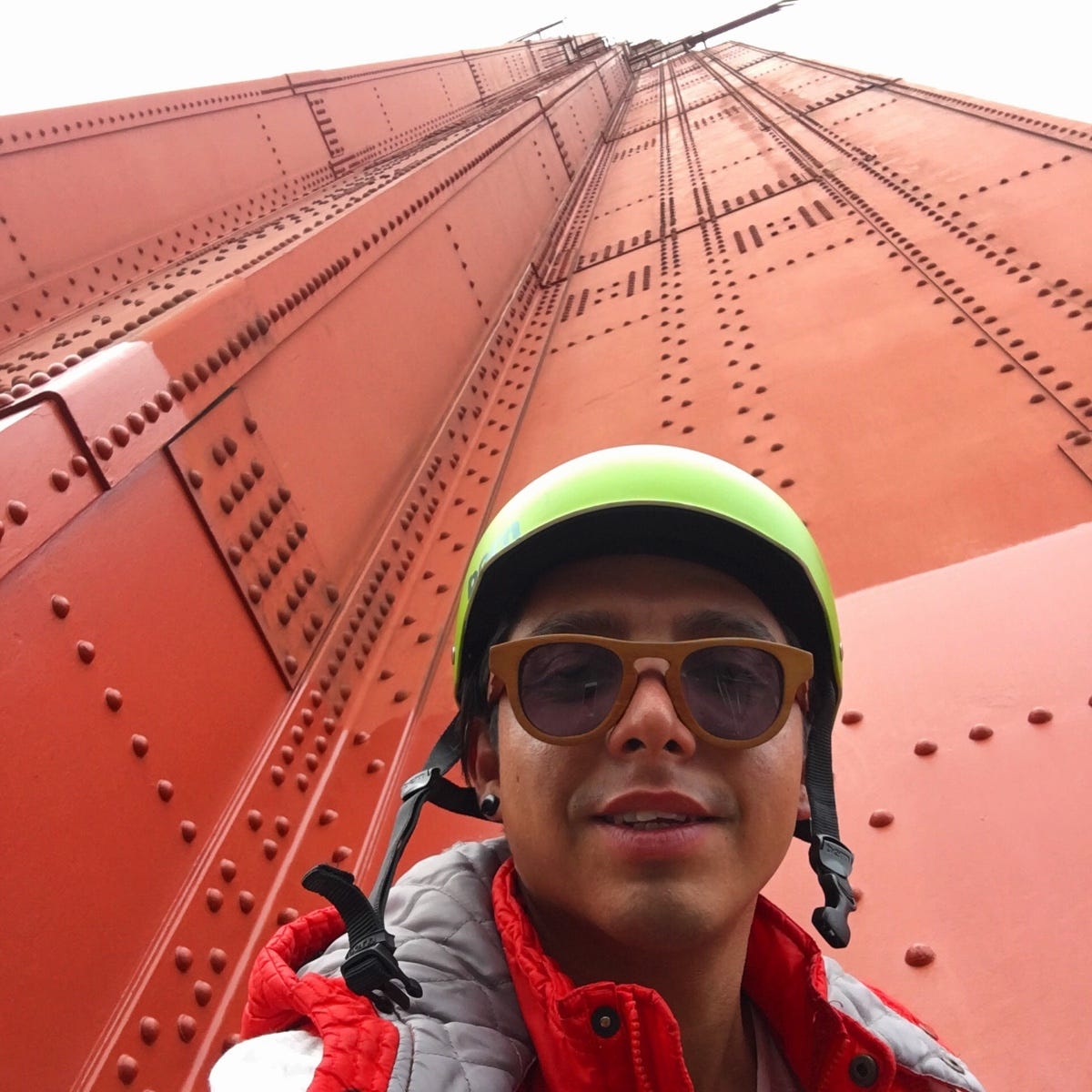 Jonathan Landa – Medium