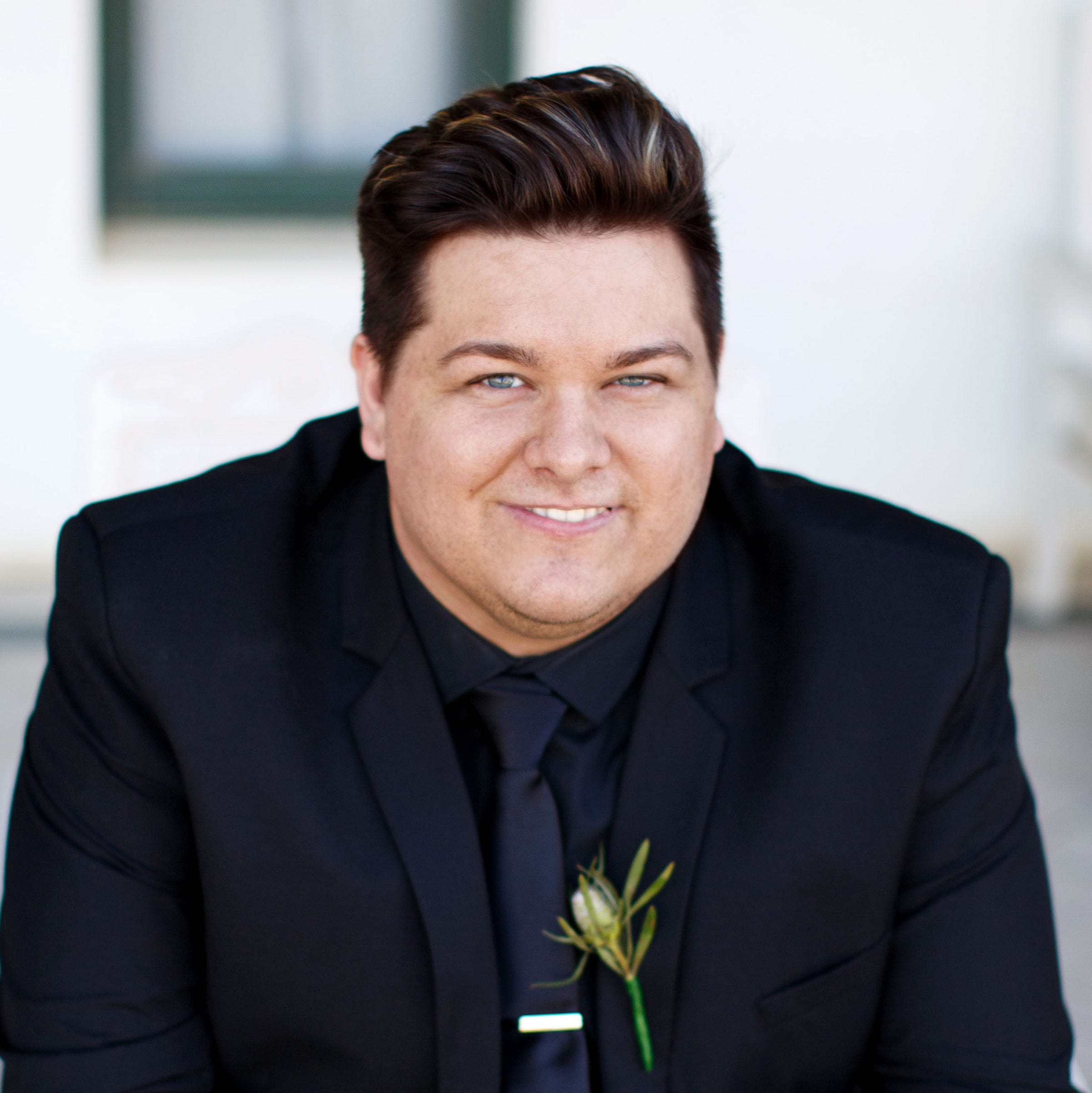 Johannes Jooste – Medium