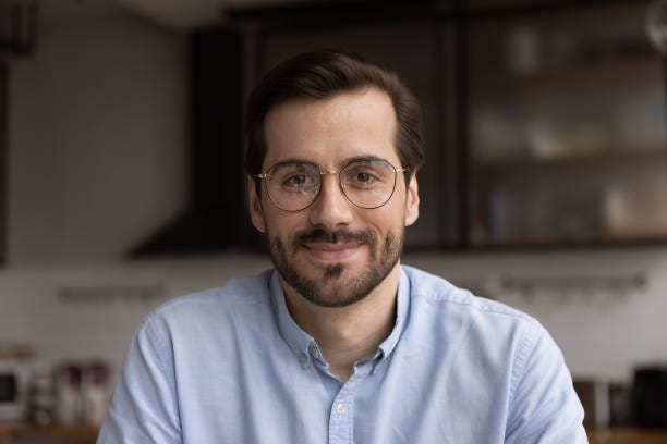 Robert Wolfgang – Medium