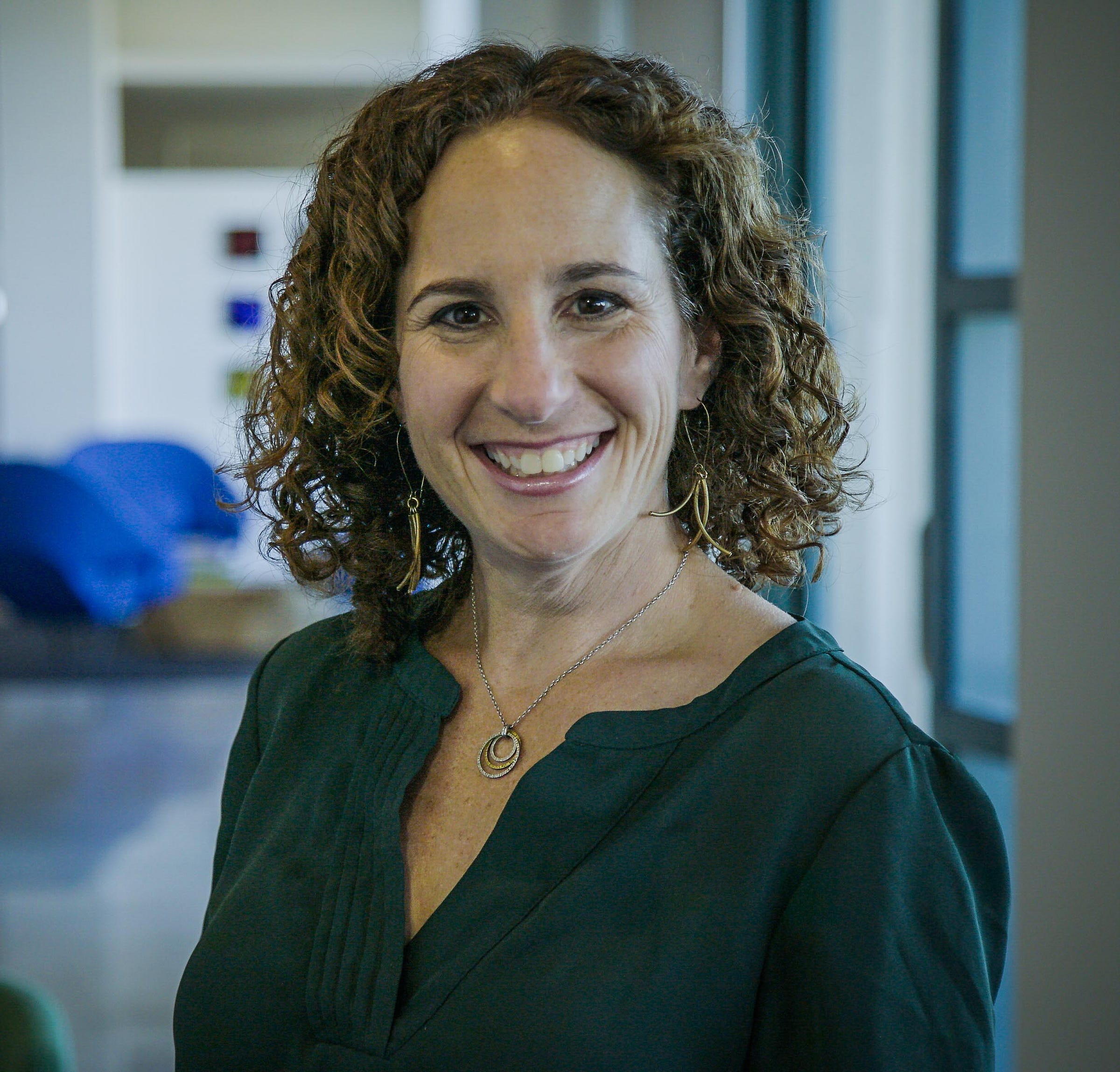 Liza Meak – Medium
