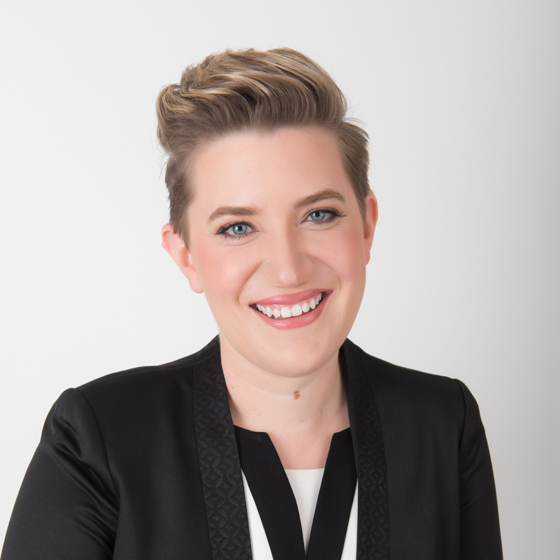 Emily Ellsworth – Medium