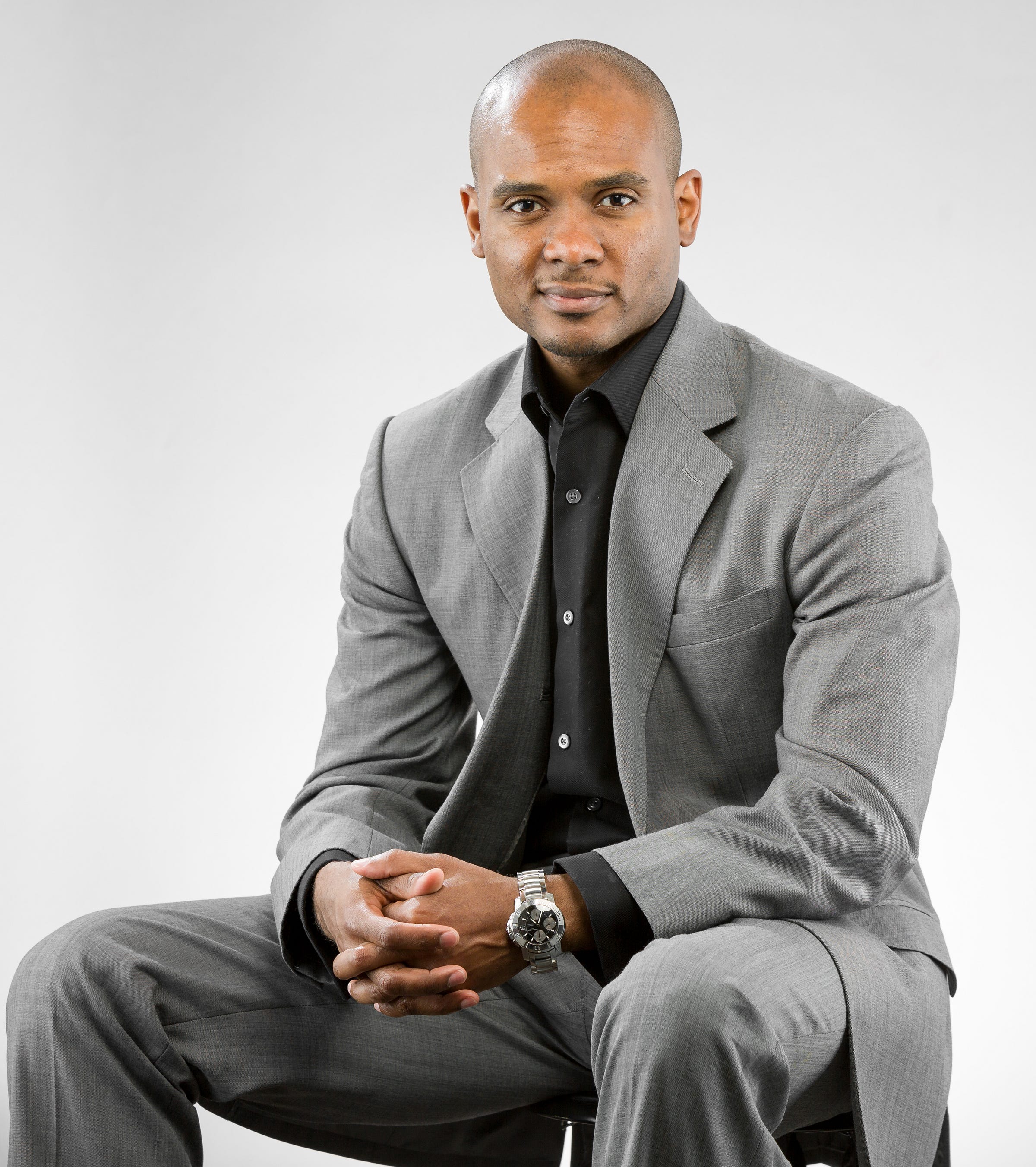 Vincent Harris – Medium