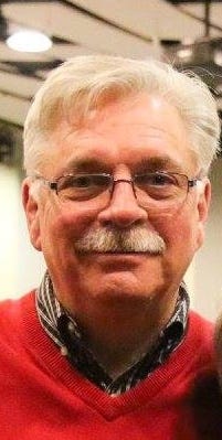 Mark Lucas – Medium
