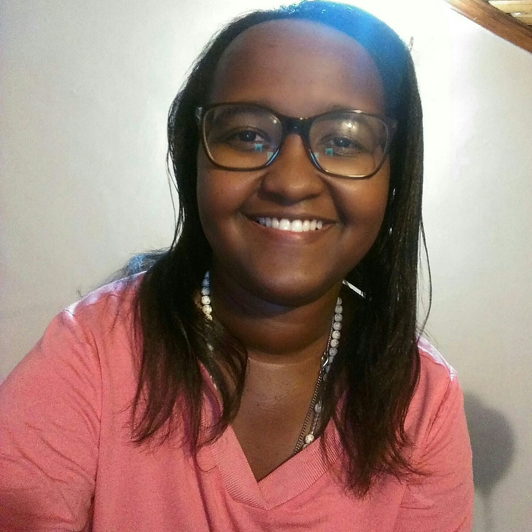 Sheila Makena – Medium